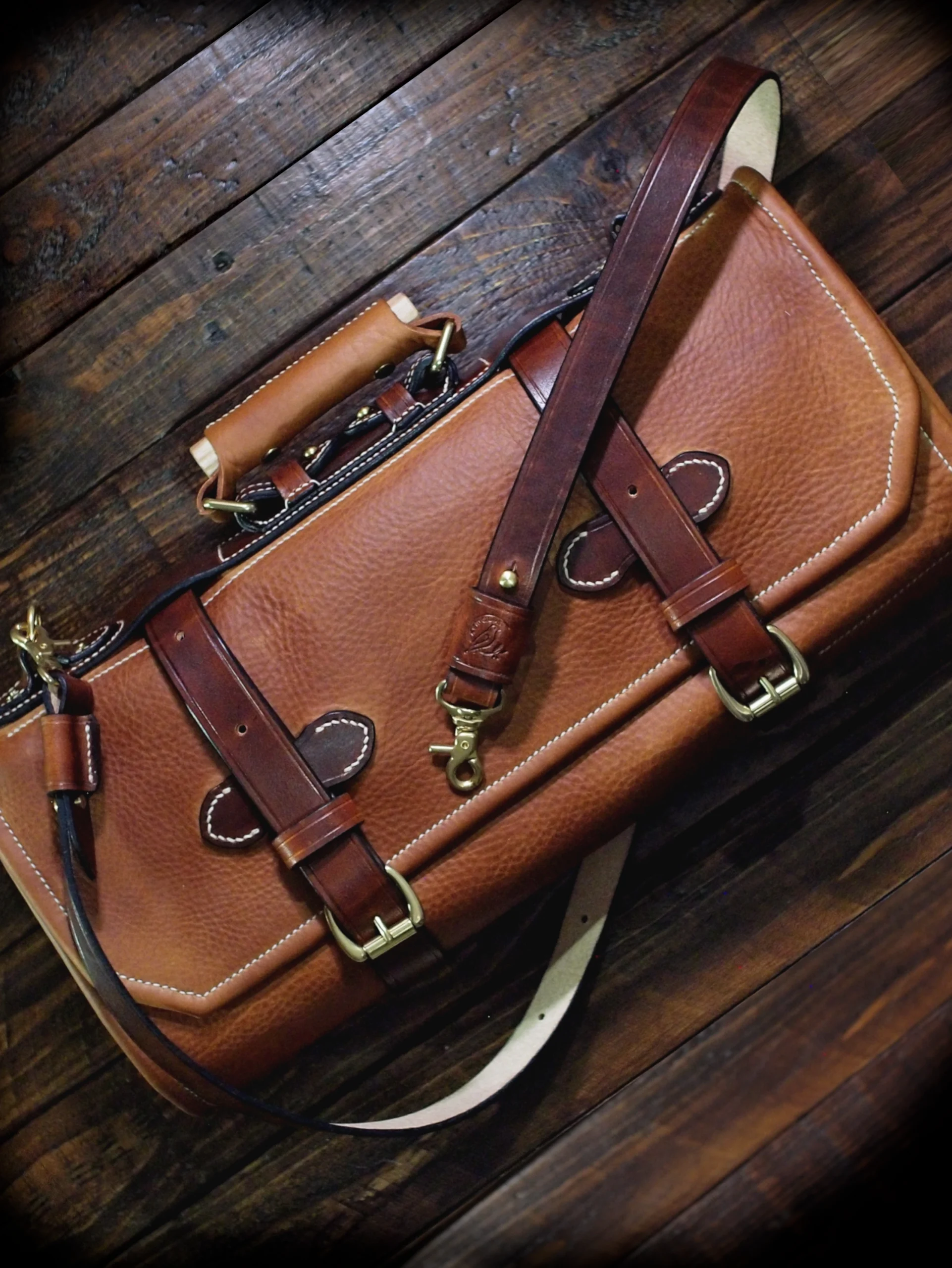 The Wanderer's Roll - Kniferoll - www.aetolusleather.com